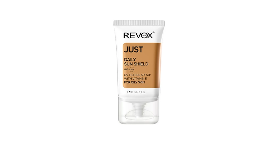 REVOX B77 JUST DAILY SUN SHIELD Fényvédő Zsíros Bőrre SPF50+ 30 ml - KRÉMEK